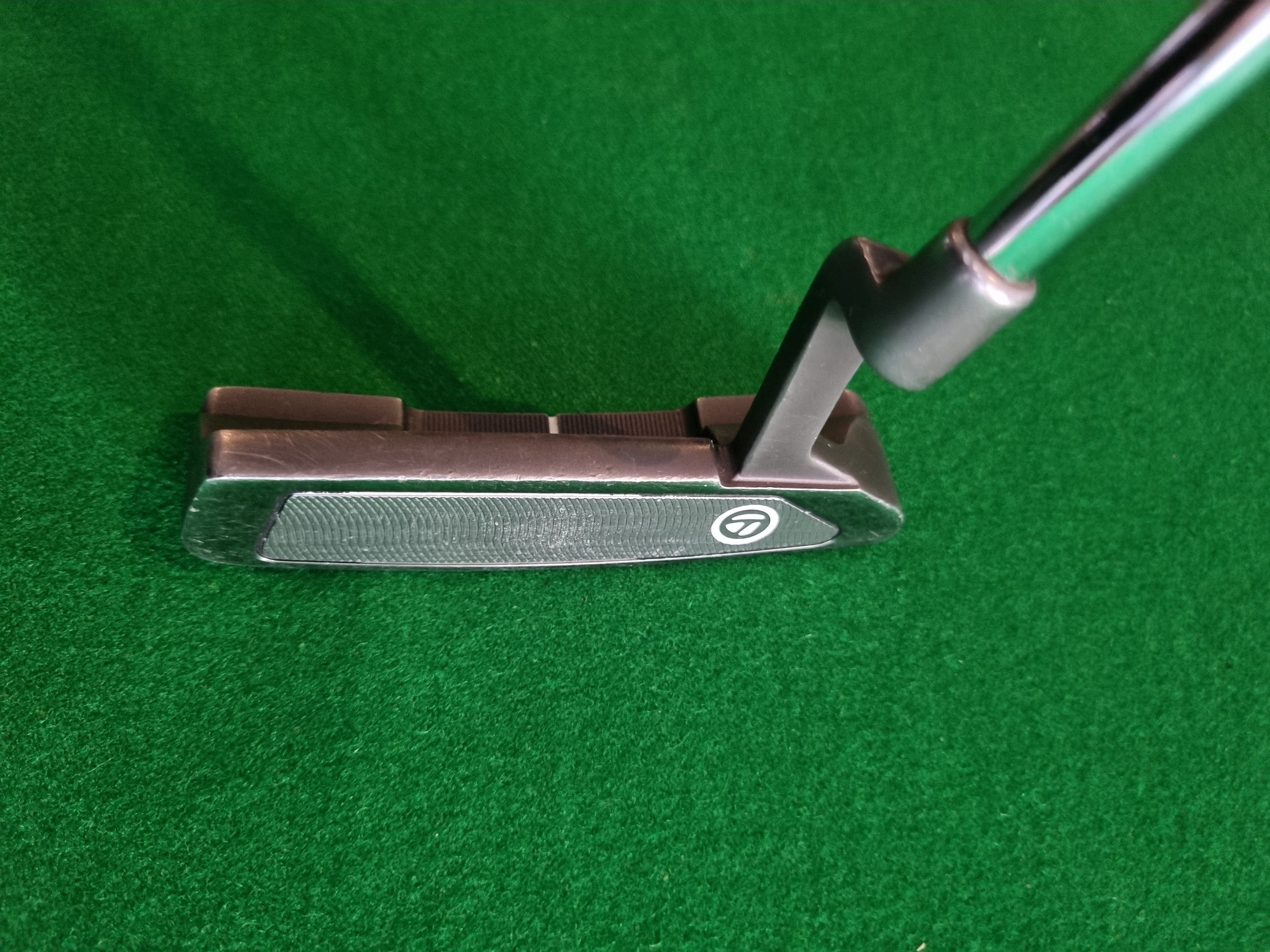 TaylorMade Daytona Ghost Tour Black Putter 35" with Cover – Golfers Market