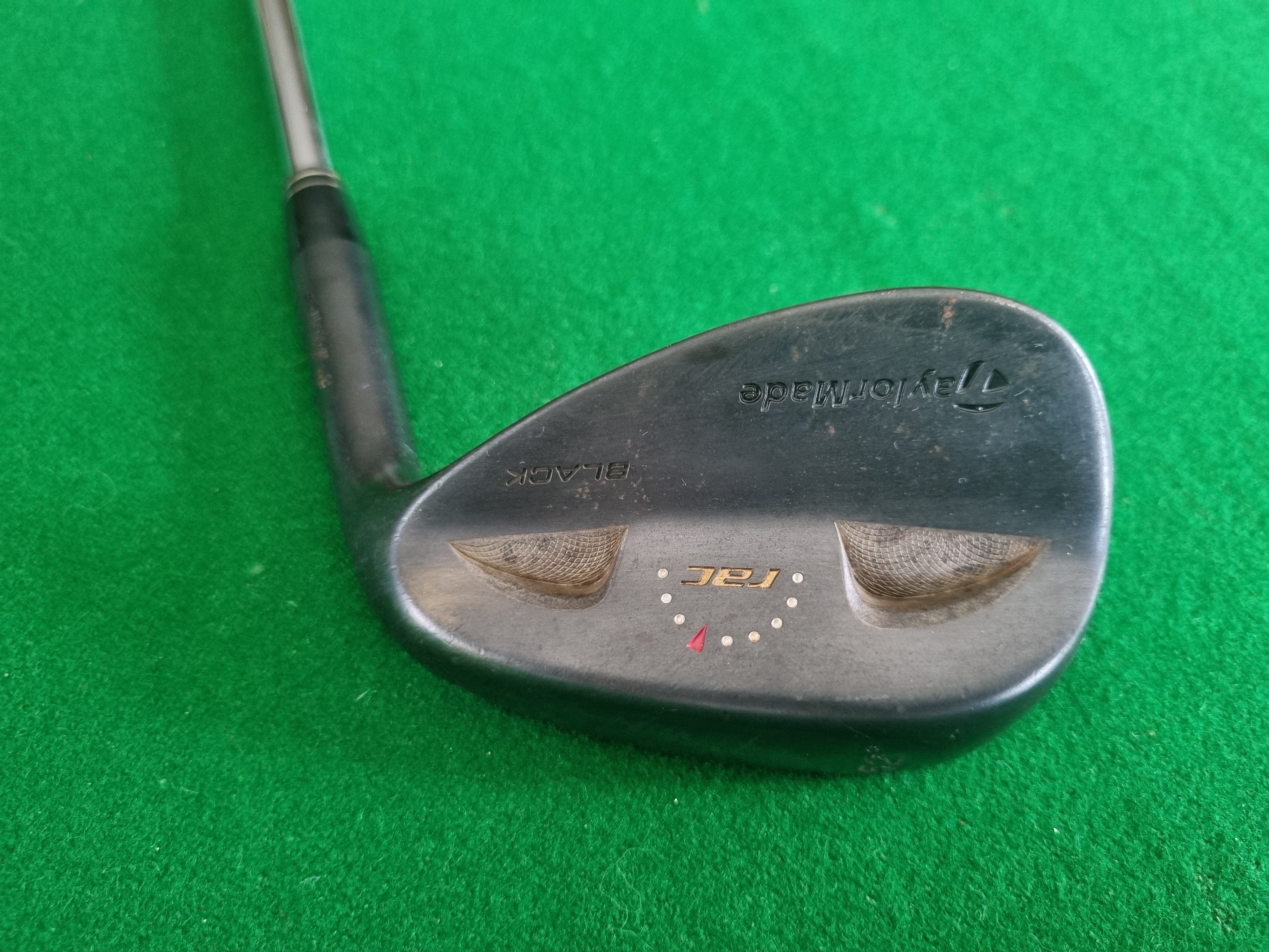 TaylorMade Rac Black Gap Wedge 52° – Golfers Market