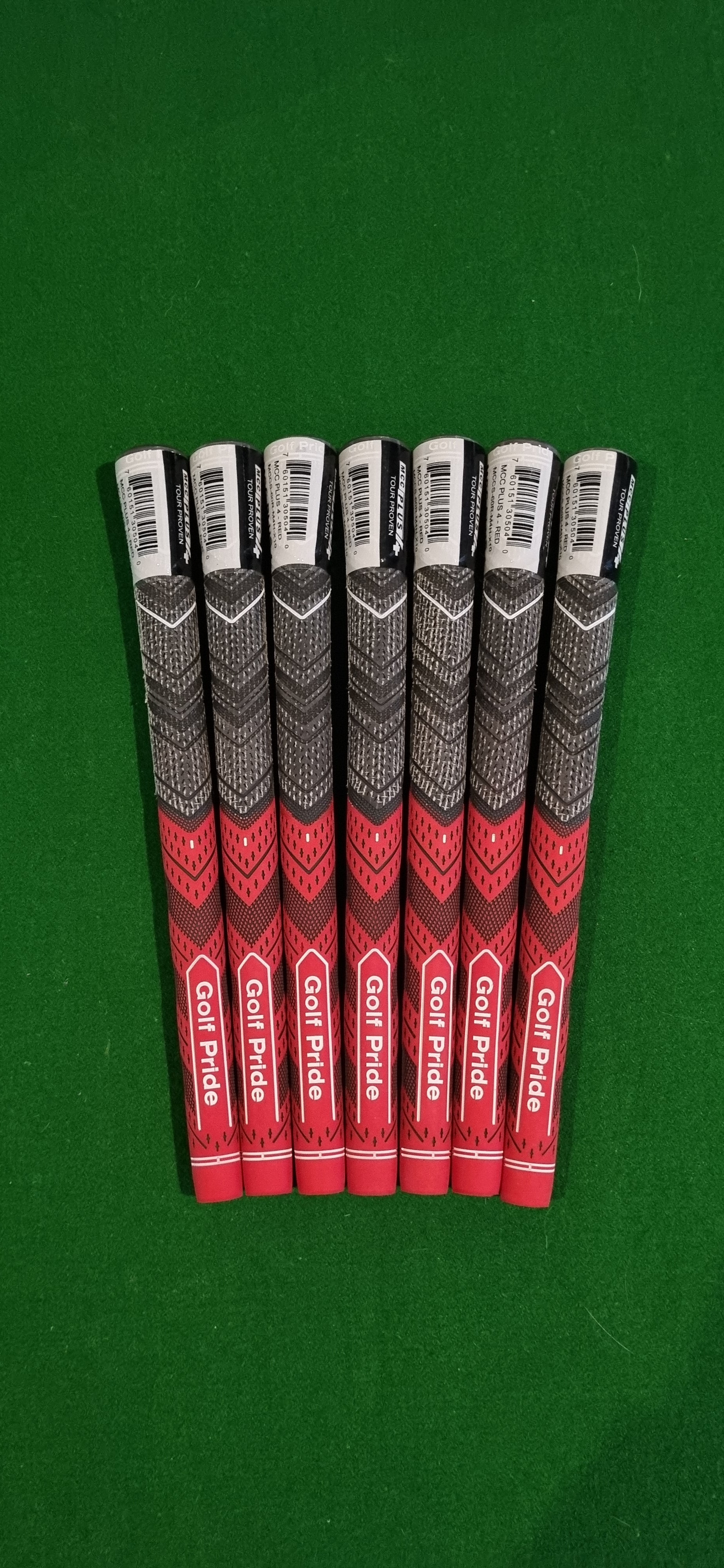 Golf Pride MCC Plus 4 Golf Grips - Red - Standard - Set of 7 grips - N ...