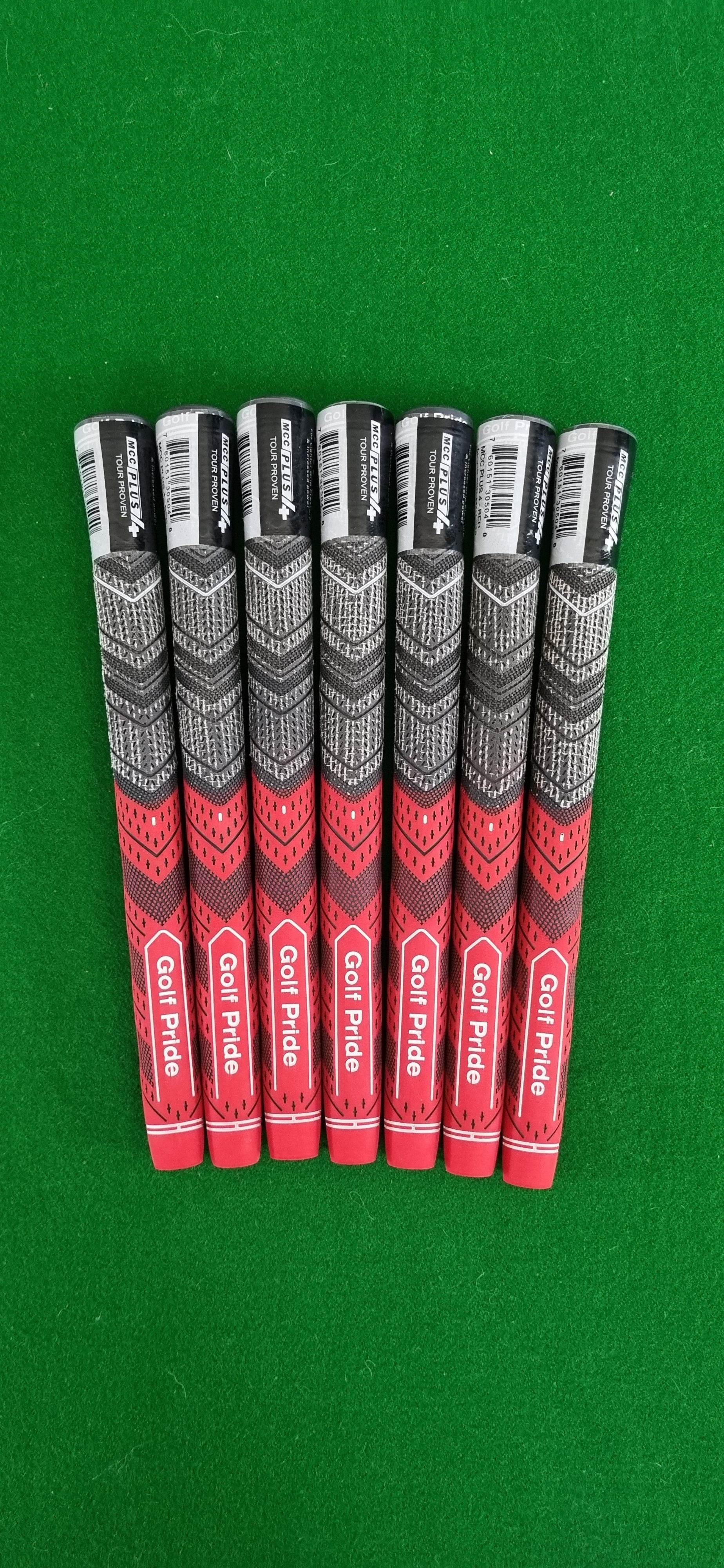 Golf Pride MCC Plus 4 Golf Grips - Red - Midsize - Set of 7 grips - Ne ...