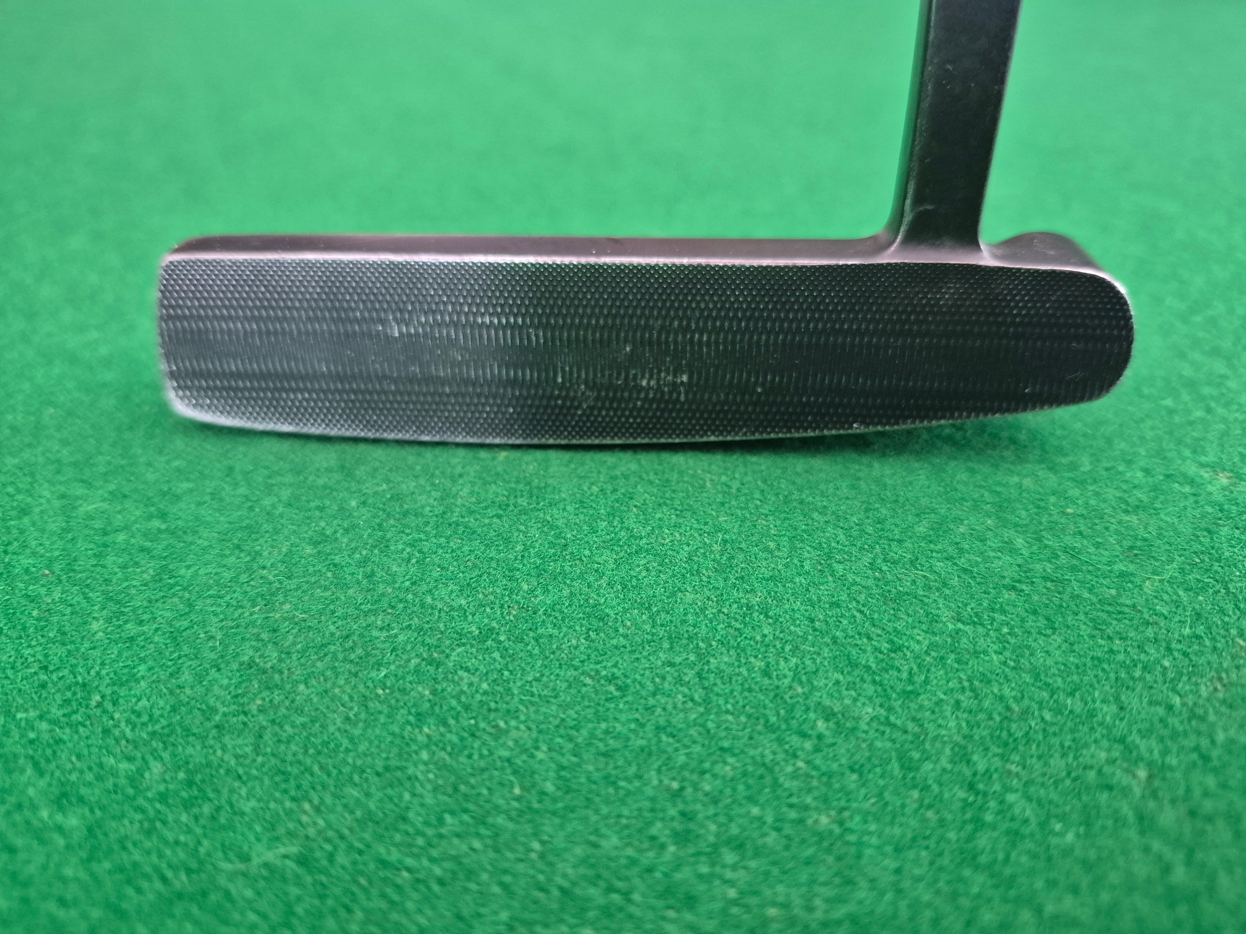 Cleveland Classic Collection 3 Putter 35" – Golfers Market